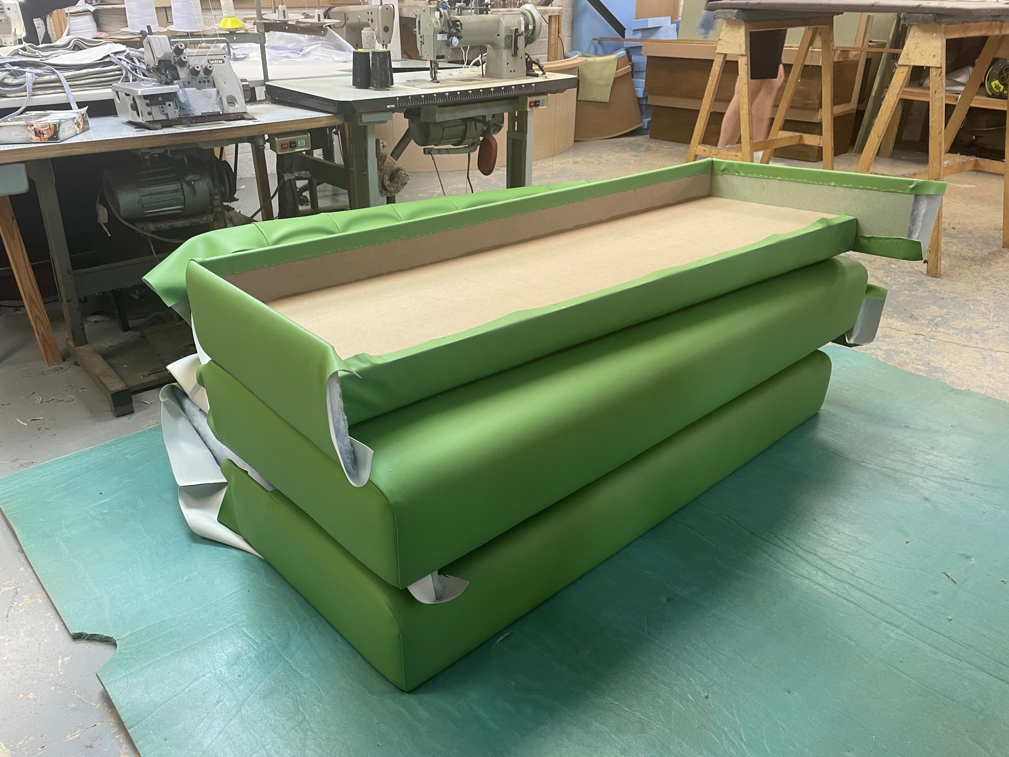 Bespoke Restaurant Seating In Bloomsbury - Hill Upholstery